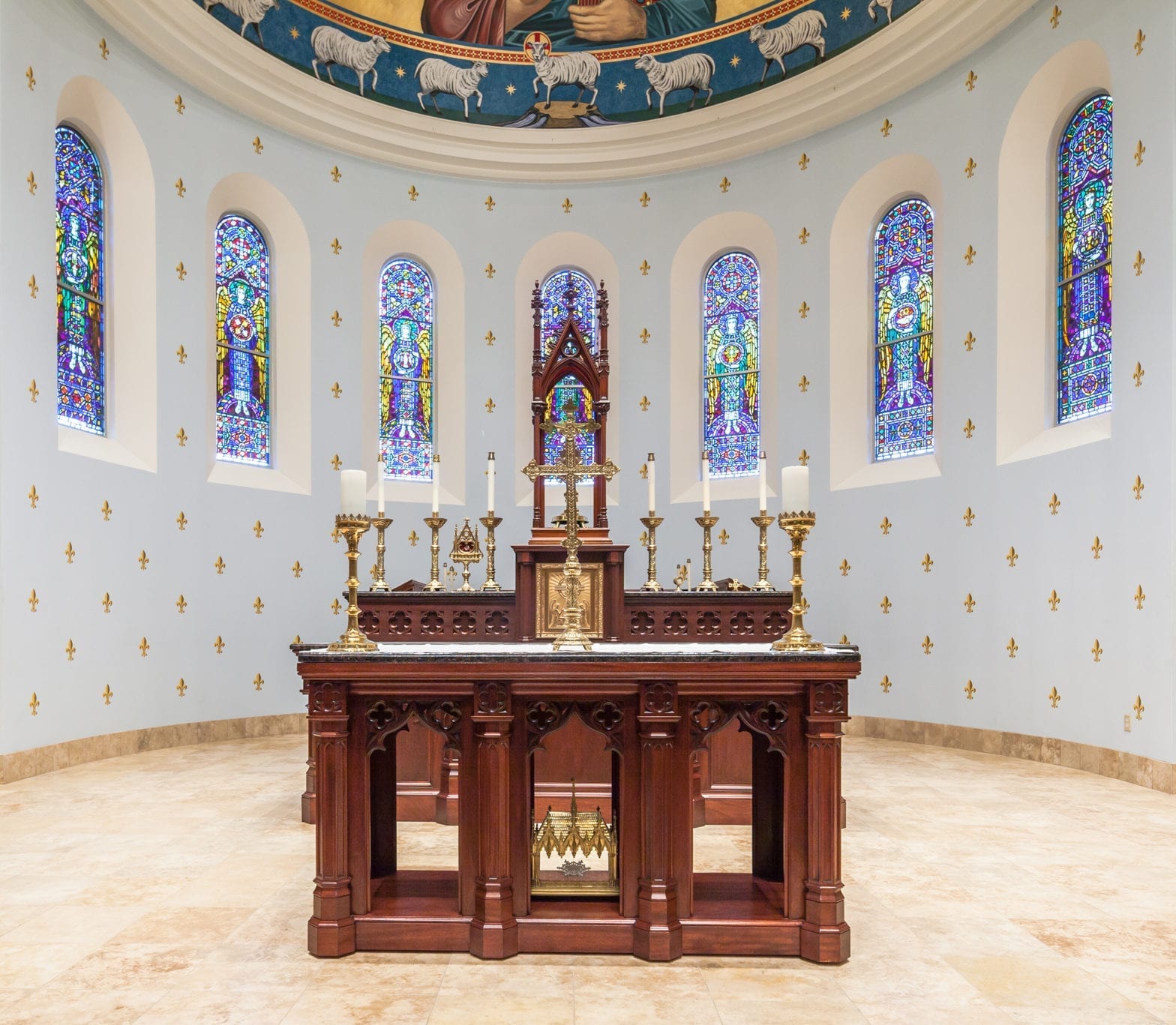 6 Types of Altar Tables | New Holland Church Furniture